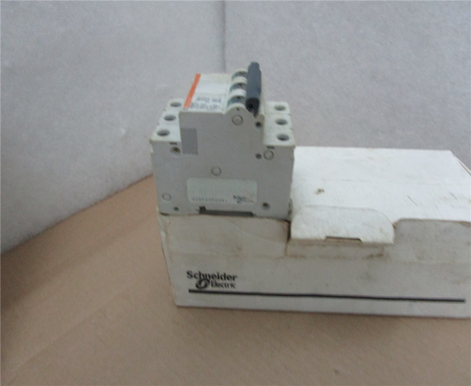 SCHNEIDER C65N 3P D63 Module – 深圳长欣自动化设备有限公司