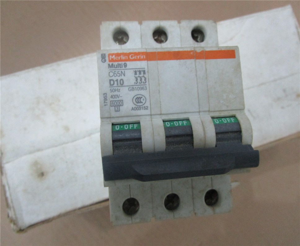 SCHNEIDER C65N 3P D63 Module – 深圳长欣自动化设备有限公司