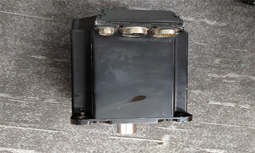 MPL-B540K-SJ24AA A A-B 当移位寄存器(SHFR_ BIT,SHFR_,DWORD或SHFR_ WORD)接收能量，R操作 ...